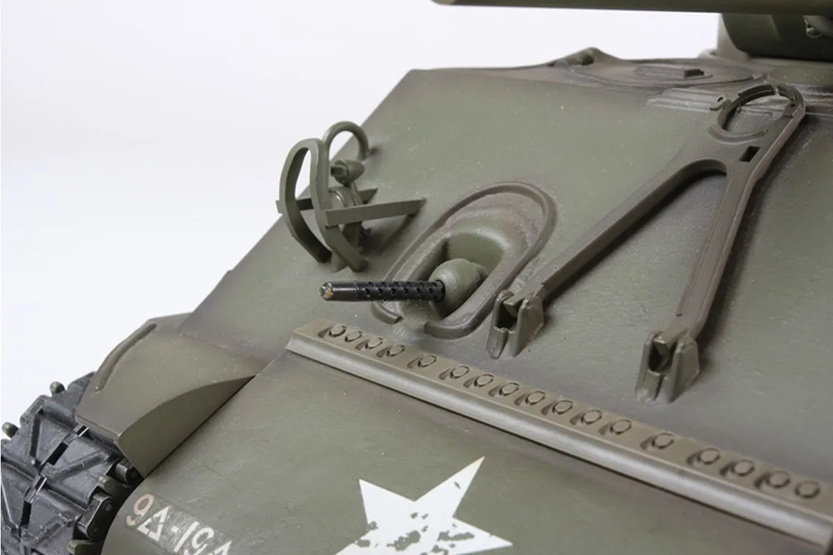 Tamiya 1/16 M4 Sherman w/ 105mm Howitzer Scaled RC Tank Kit w/ Fully ...