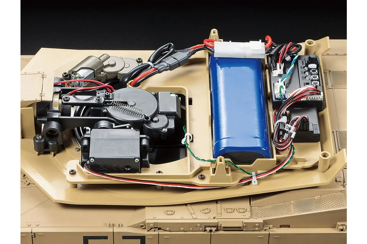 Tamiya 1/16 US M1A2 Abrams Scaled RC Tank Kit w/ Fully Optioned | 56041