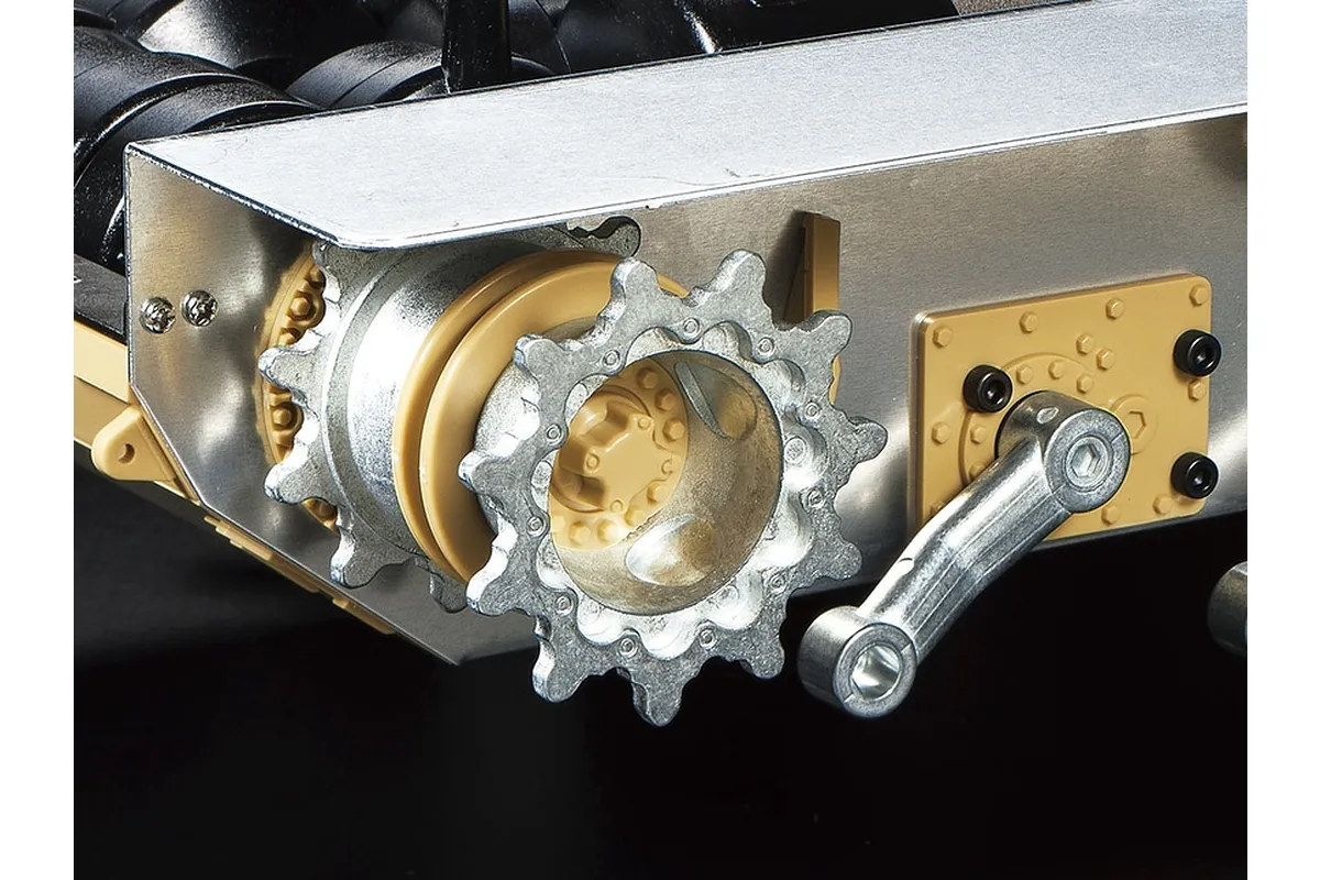 Tamiya 1/16 US M1A2 Abrams Scaled RC Tank Kit w/ Fully Optioned | 56041