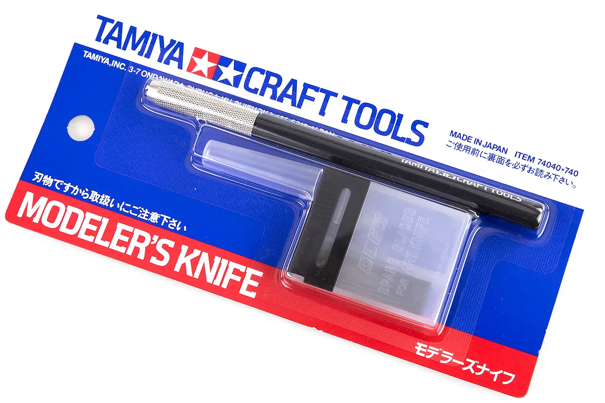 Tamiya Craft Modelers Knife w/ Spare Blades | 74040