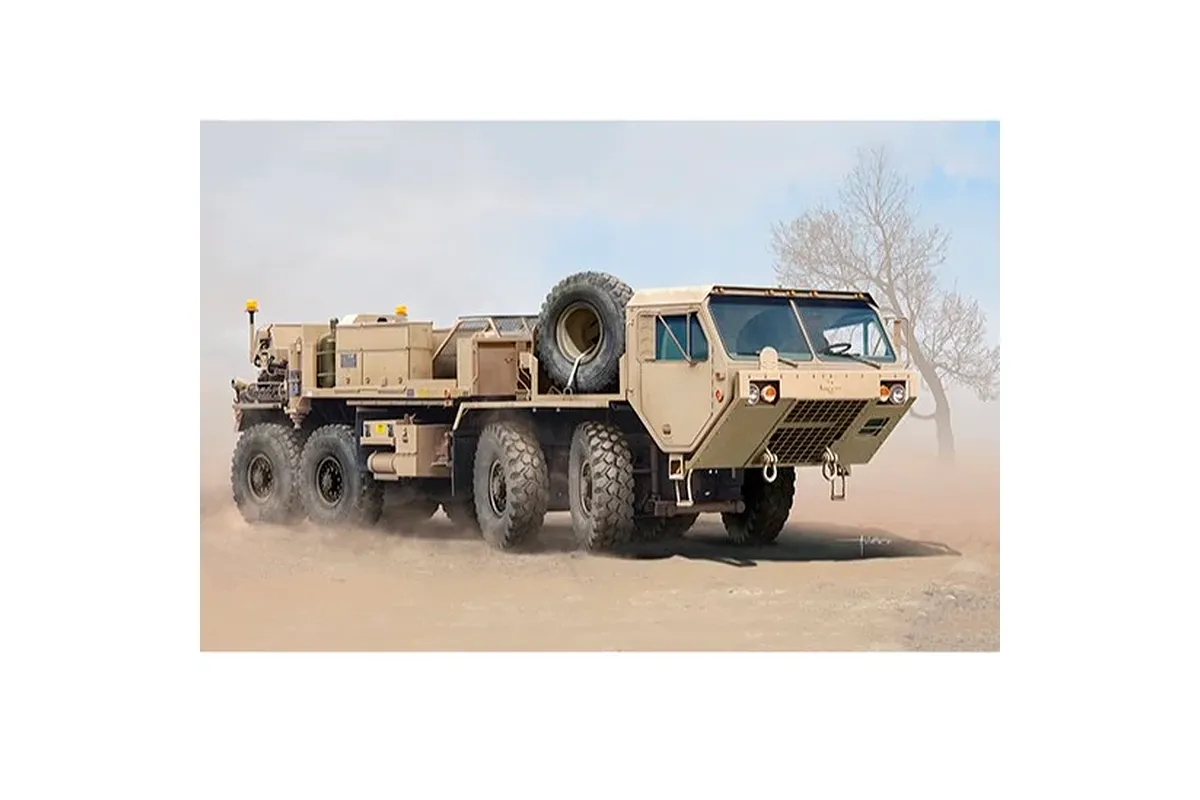 Trumpeter 1/35 M984A2 HEMTT Wrecker Scaled Plastic Model Kit | 01083