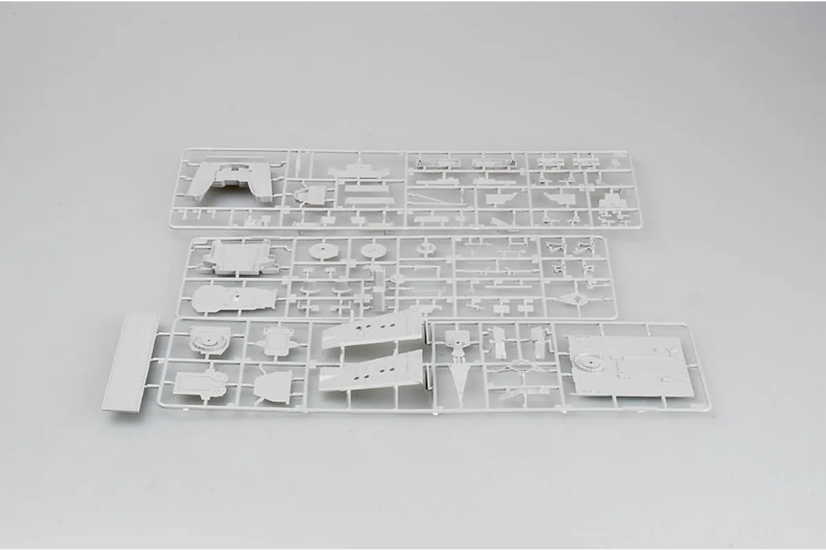 Trumpeter 1/350 Russian Admiral Ushakov (Ex-Kirov) Battlecruiser ...