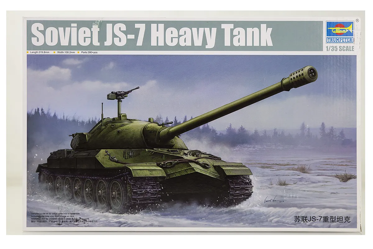 Trumpeter 1/35 Soviet JS-7 Heavy Tank Scaled Plastic Model Kit | 05586
