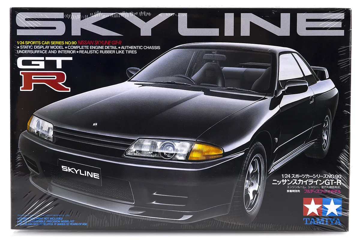 Tamiya 1/24 Nissan Skyline GT-R Scaled Plastic Model Kit | 24090