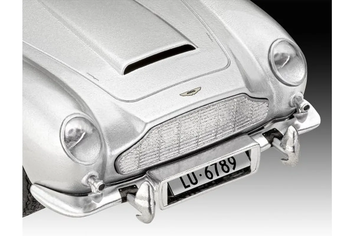 Revell 1/24 Aston Martin DB5 - James Bond 007 Goldfinger Easy Click Scaled Plastic Model Kit | 05653