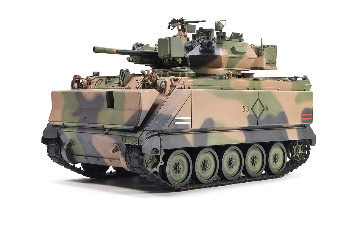 AFV Club 1/35 M113A1 MRV Tank Scaled Plastic Model Kit w/Australian ...