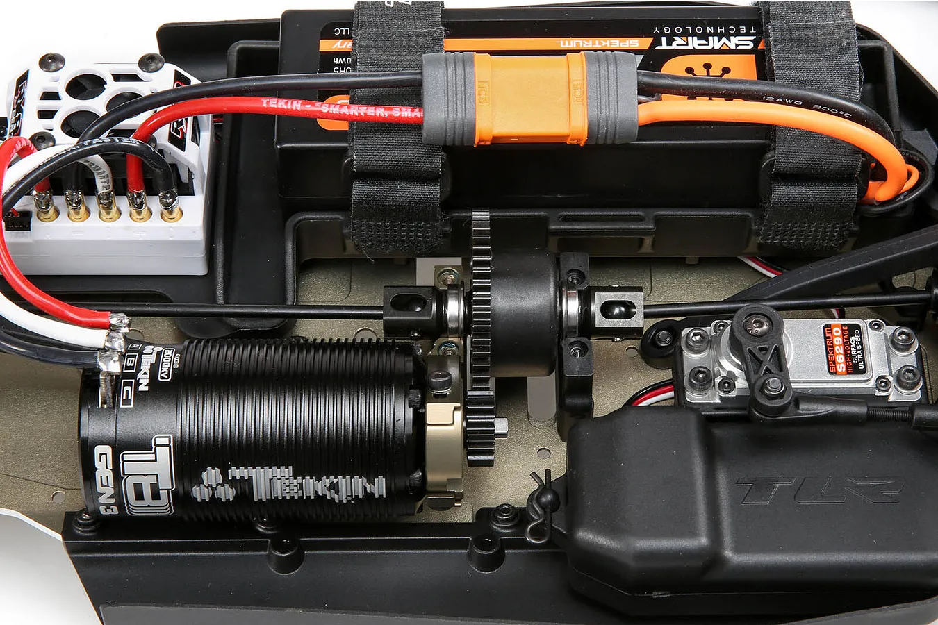 TLR 8IGHT-XT/XTE RC Truggy Nitro/Electric 4WD 1/8 Scale Race Kit
