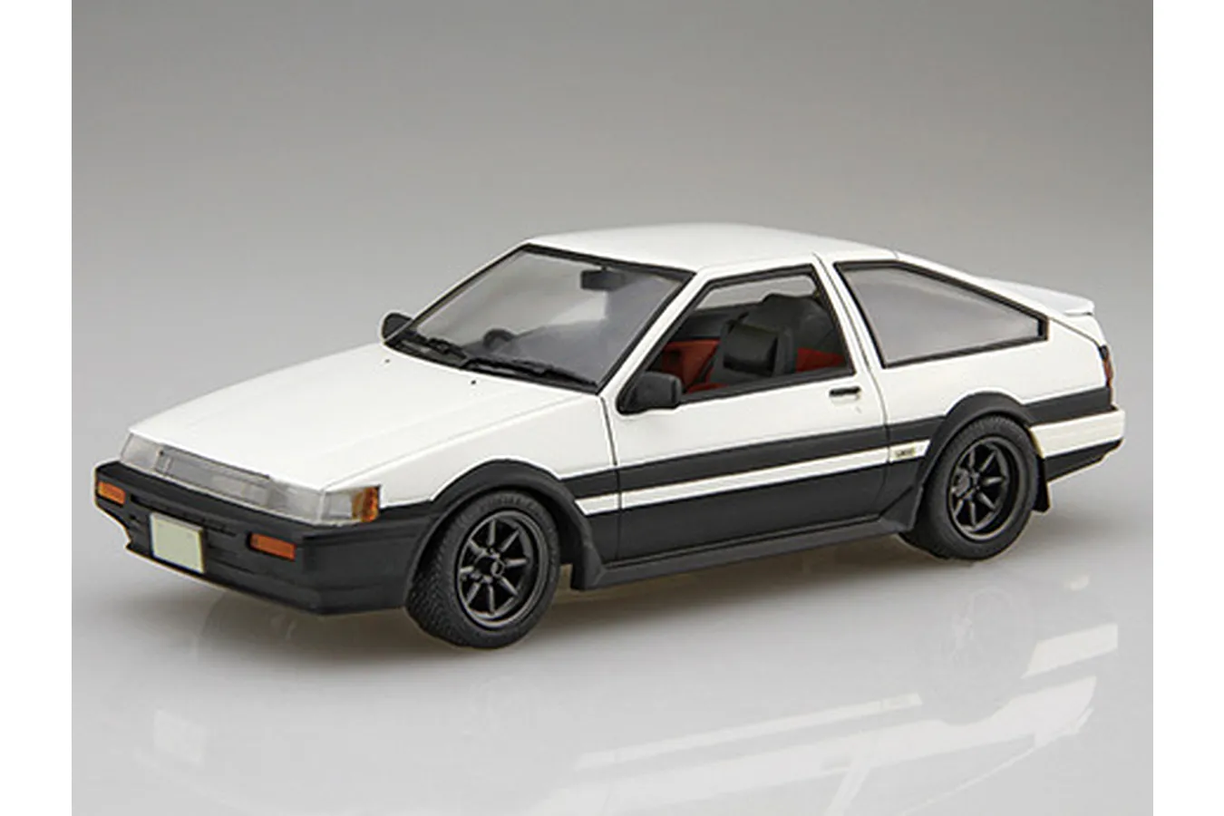 Fujimi 1/24 1983 Toyota AE86 Levin Scaled Plastic Model Kit