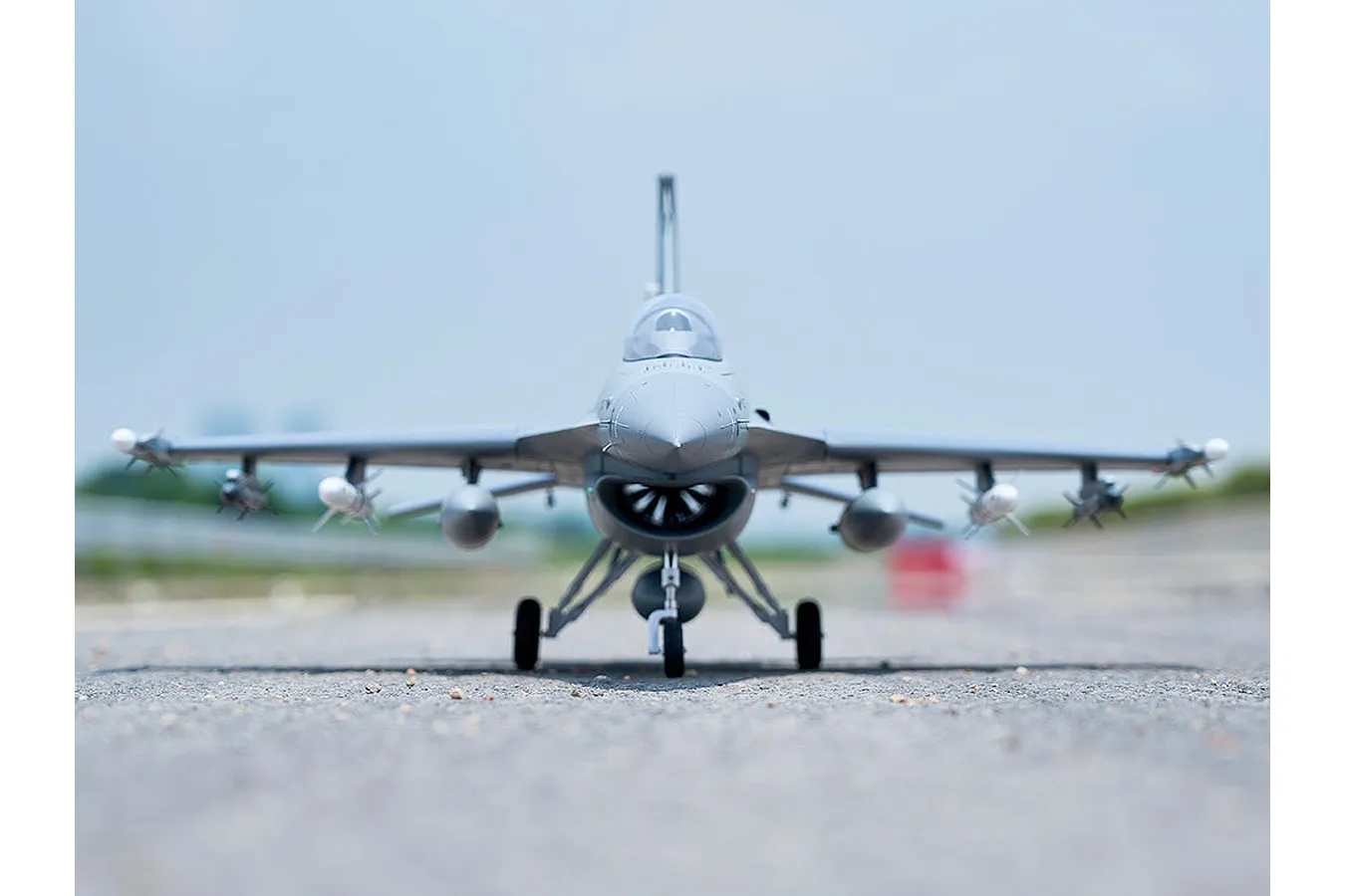 FMS RC Plane F-16 Fighting Falcon 740mm PNP - Battlefield Grey