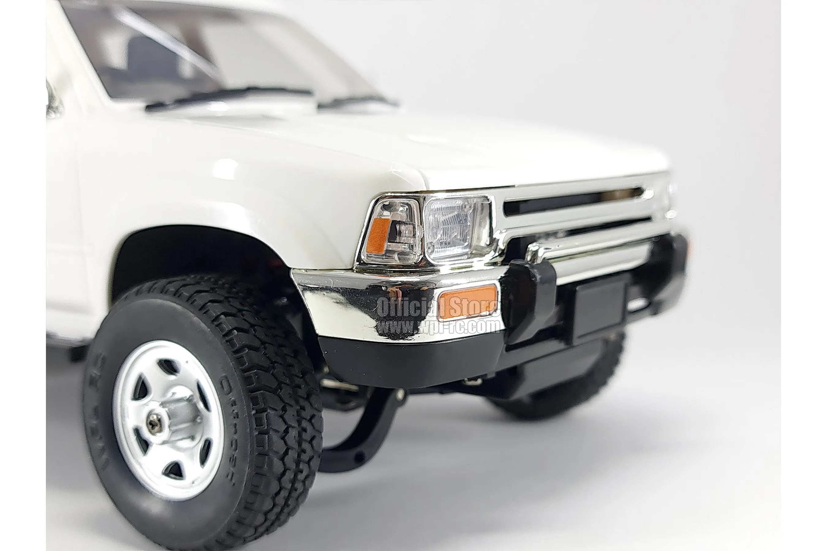 WPL D64 Hilux RC Rock Crawler Electric 4WD 1/16 Scale RTR - White