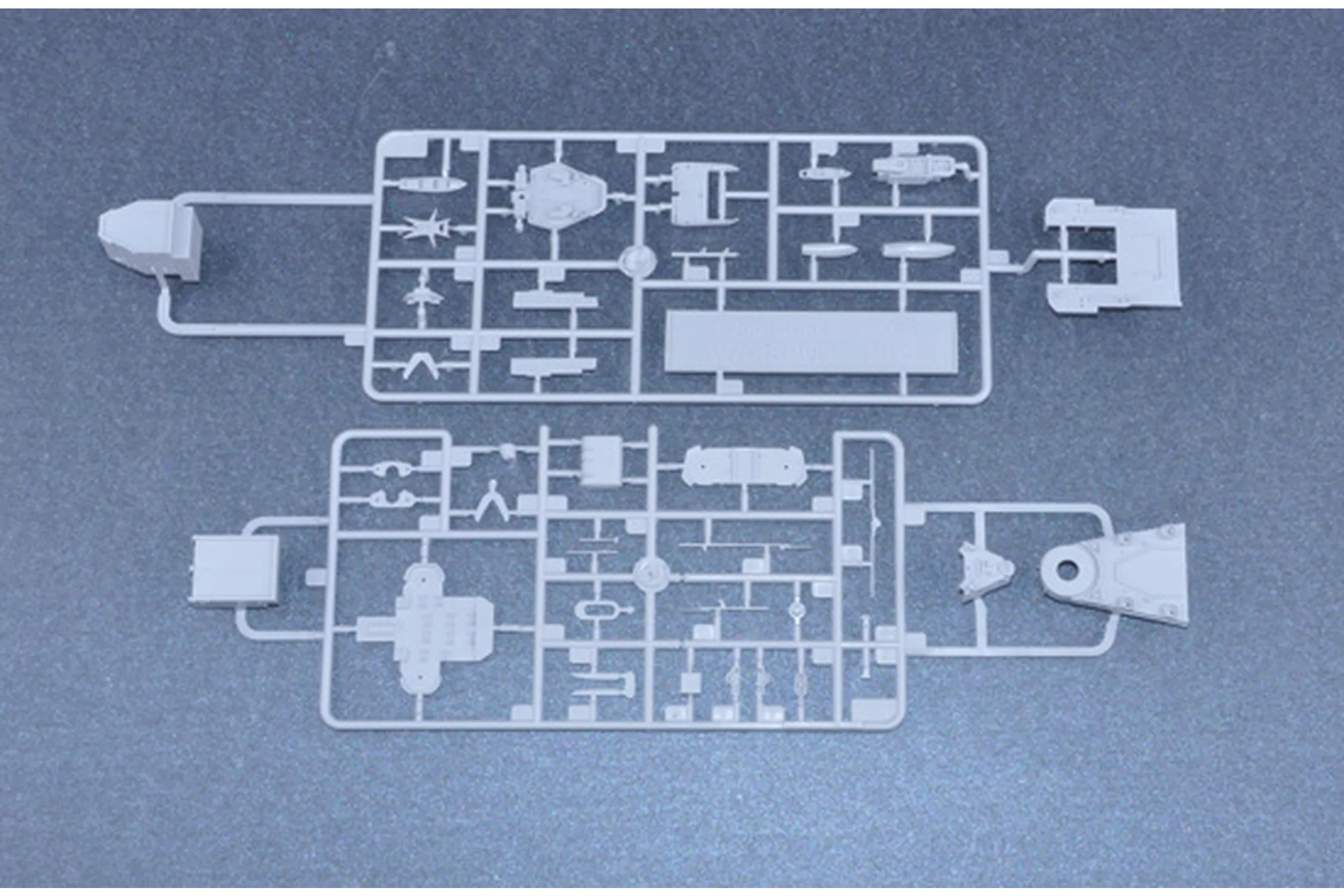 Trumpeter 1/700 HMS Warspite 1942 Battleship Plastic Model Kit